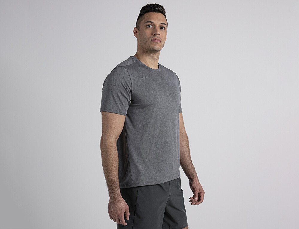 Men’s Performance Apparel | Altra Running